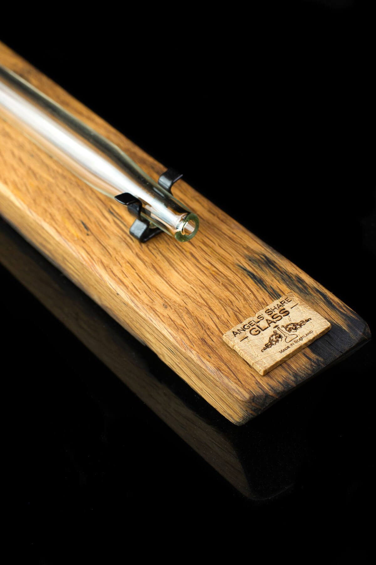 Angels' Share Whisky Valinch with Barrel Oak Stand